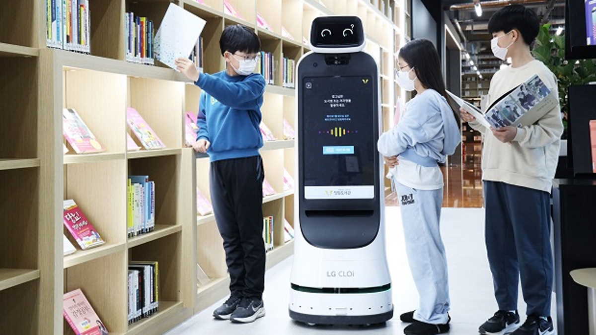 LG develops robot customized for libraries | Companies | POST Online Media