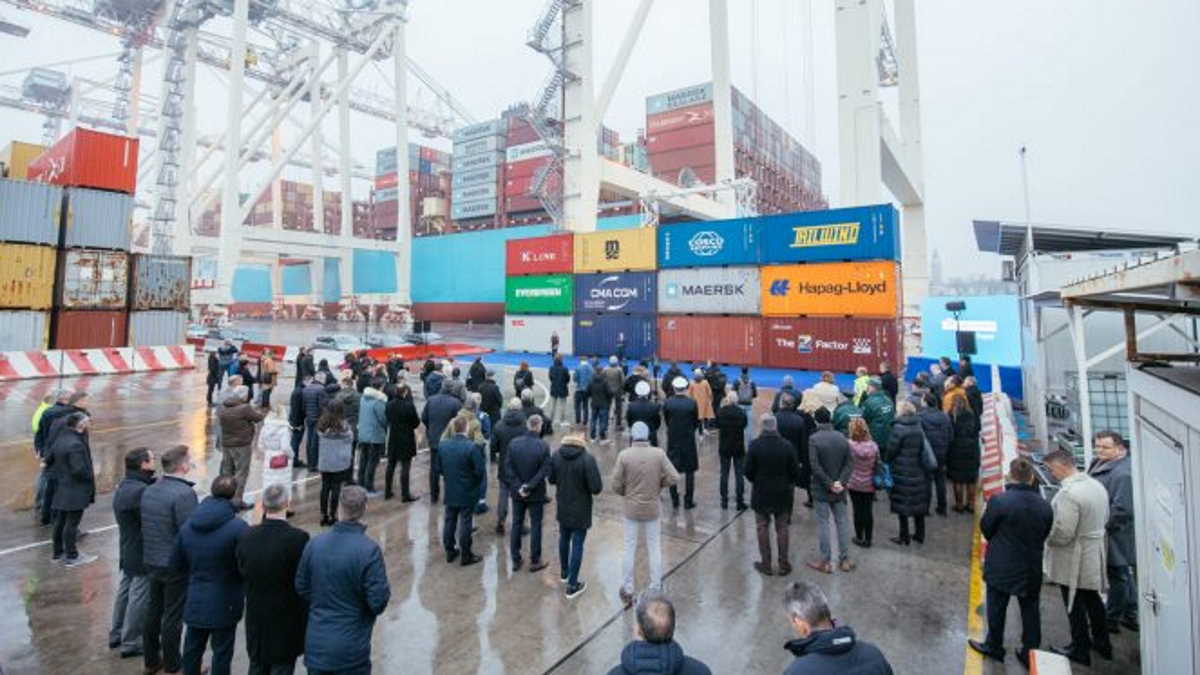 Luka Koper first Adriatic port to exceed 1 million TEUs in single year ...