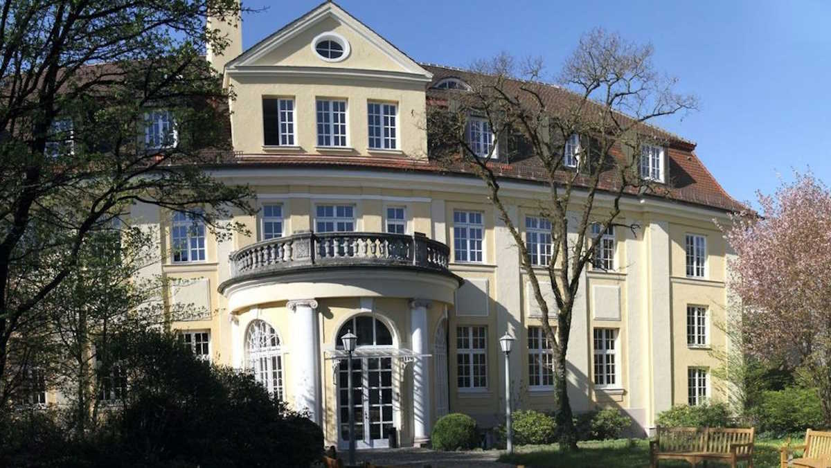 ifo Institute cuts growth forecast for Germany in 2024 to 0.7% ...