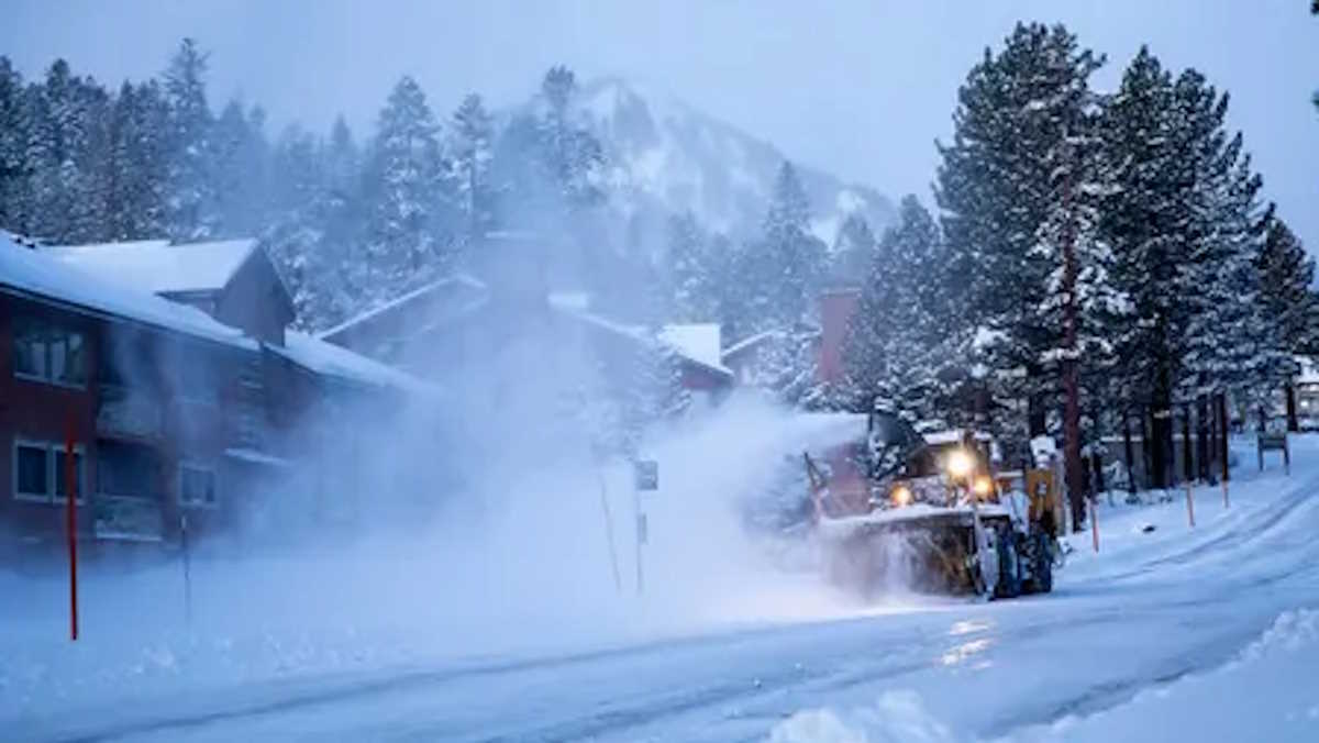 Rhode Island ready for weekend snow, shelters will be opened | News ...