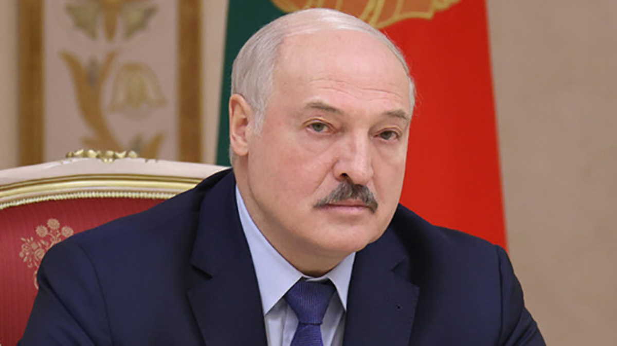 Lukashenko plans to arm some employees of Emergencies Ministry | News ...