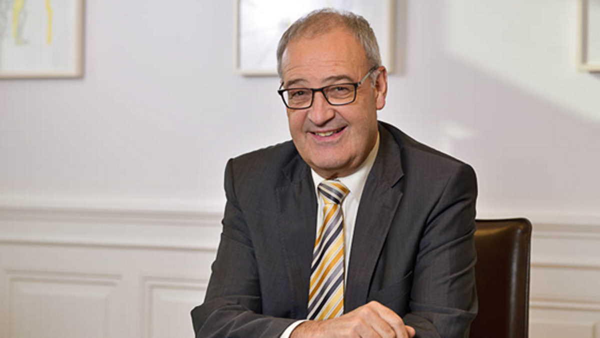 Swiss Federal Councillor Guy Parmelin on economic and science mission ...