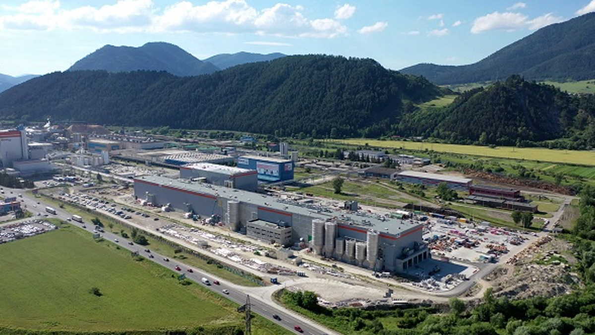 Mondi scraps €1.1bn deal to sell largest Russian plant | Companies ...