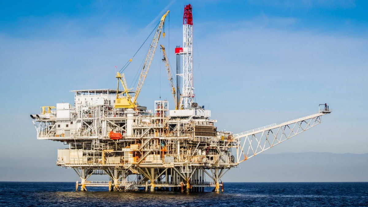 U.S. drillers cut oil and gas rigs to 675 | Business | POST Online Media