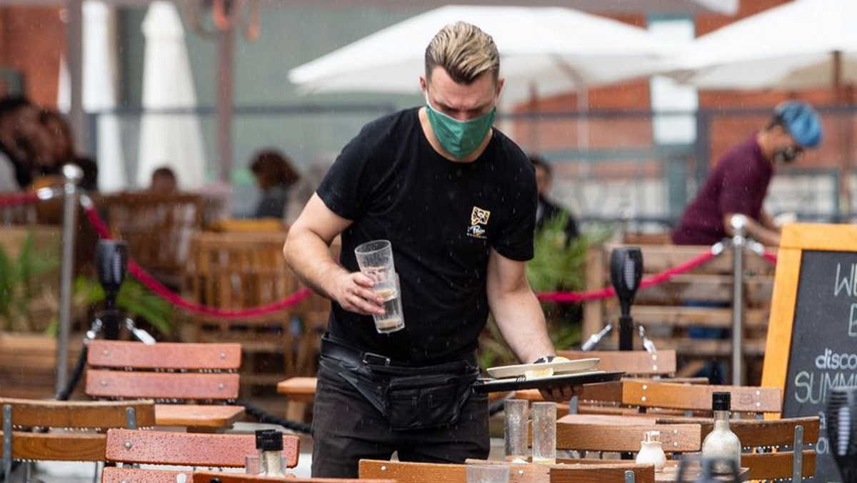 UK core inflation highest since 1992, debt exceeds 100% of GDP for ...