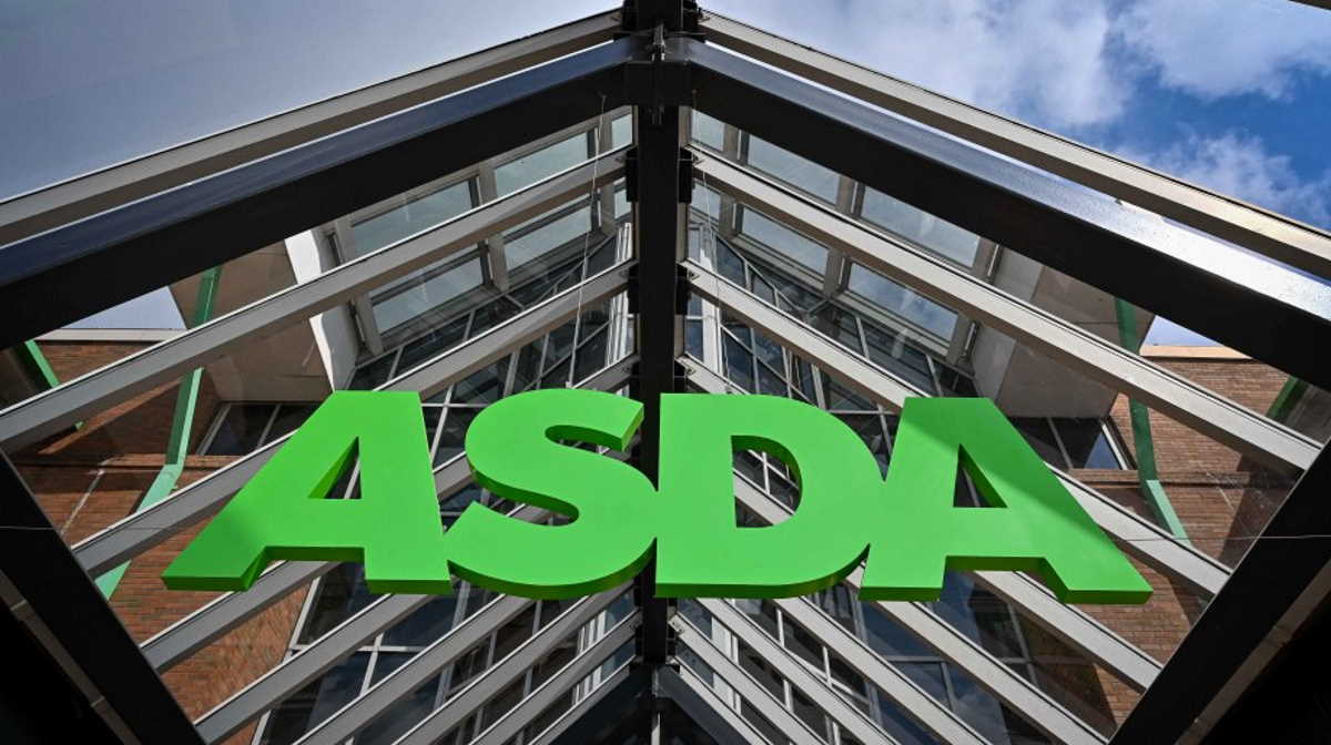 Asda launches employment support package for Ukrainian refugees ...