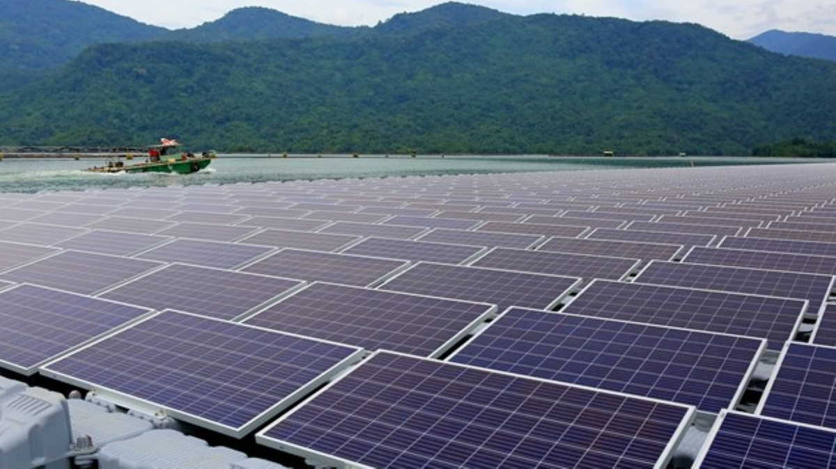 Vietnam to cut solar power capacity | Politics | POST Online Media