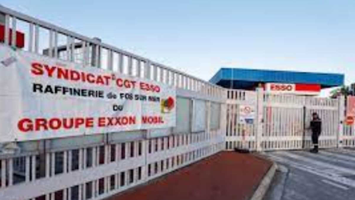 Major fire under way at ExxonMobil French refinery | News | POST Online ...