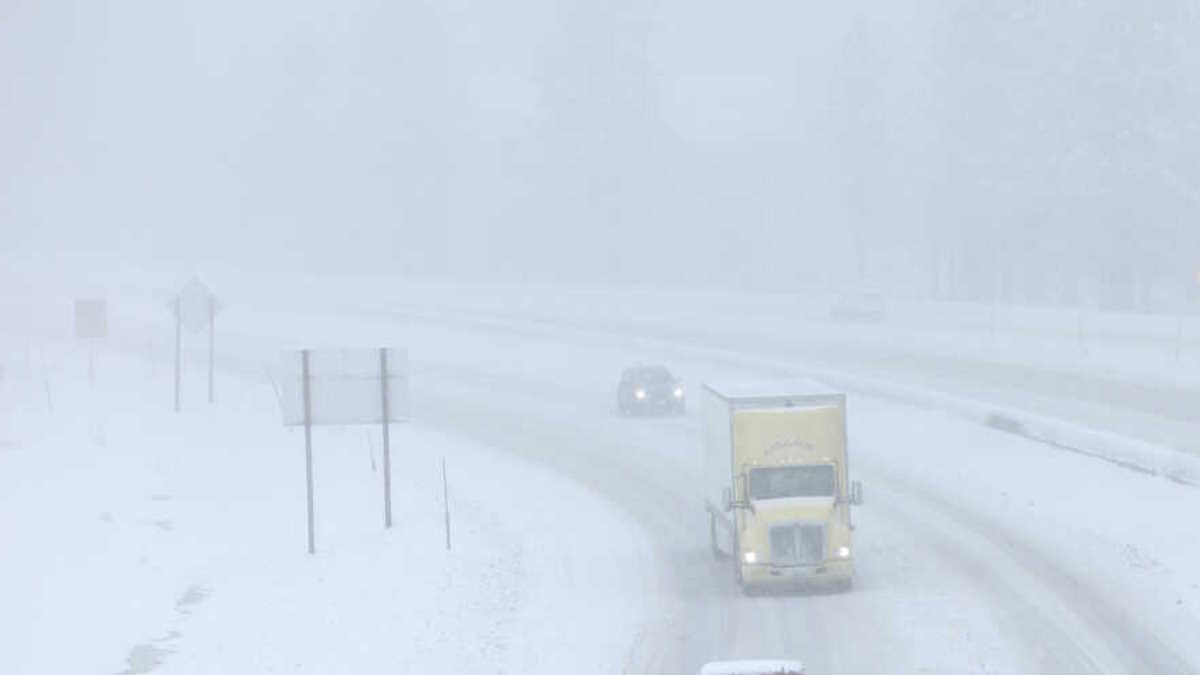 Blizzard in Sierra Nevada brings 12 feet of snow | News | POST Online Media
