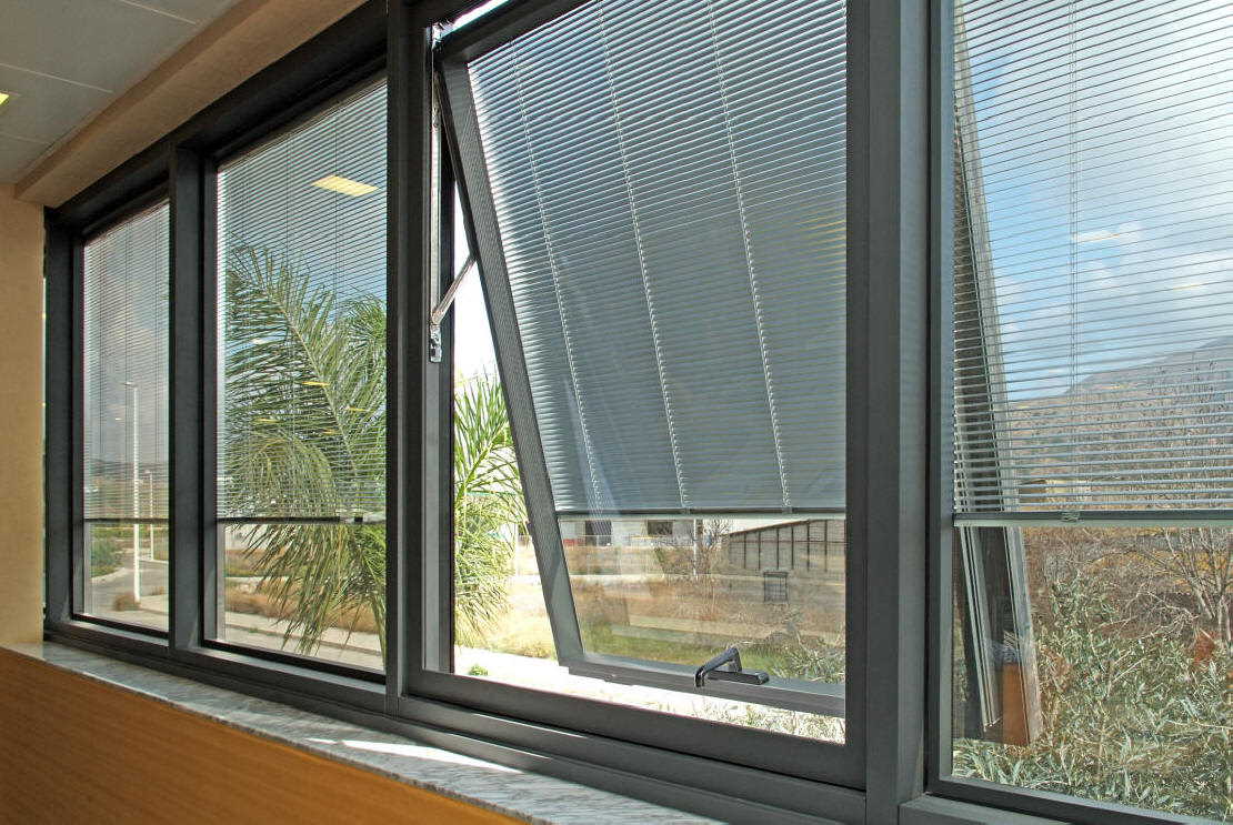 Integral blinds in double glazing: simple and brilliant idea | Design ...