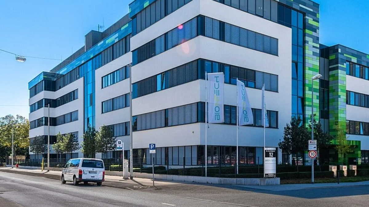 BioNTech starts construction of first mRNA vaccine manufacturing ...