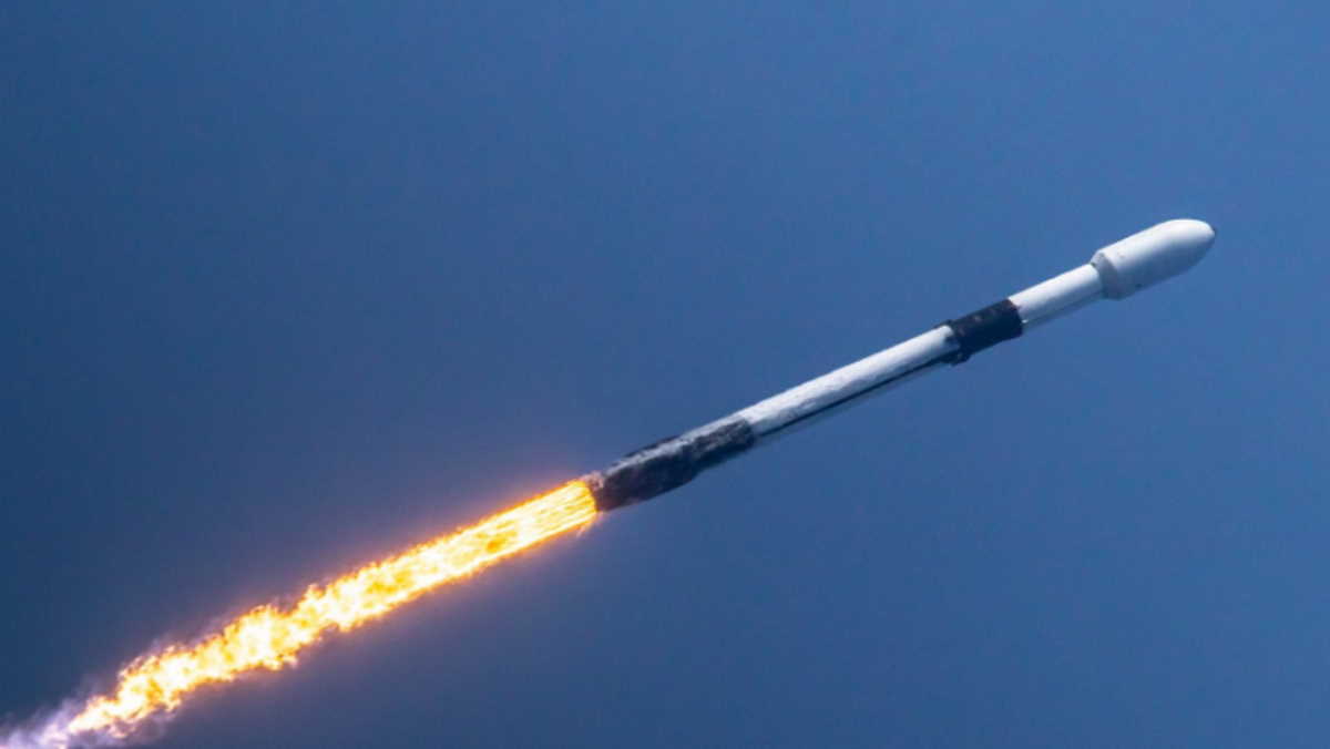 Egypt launches new Nilesat 301 satellite | Business | POST Online Media