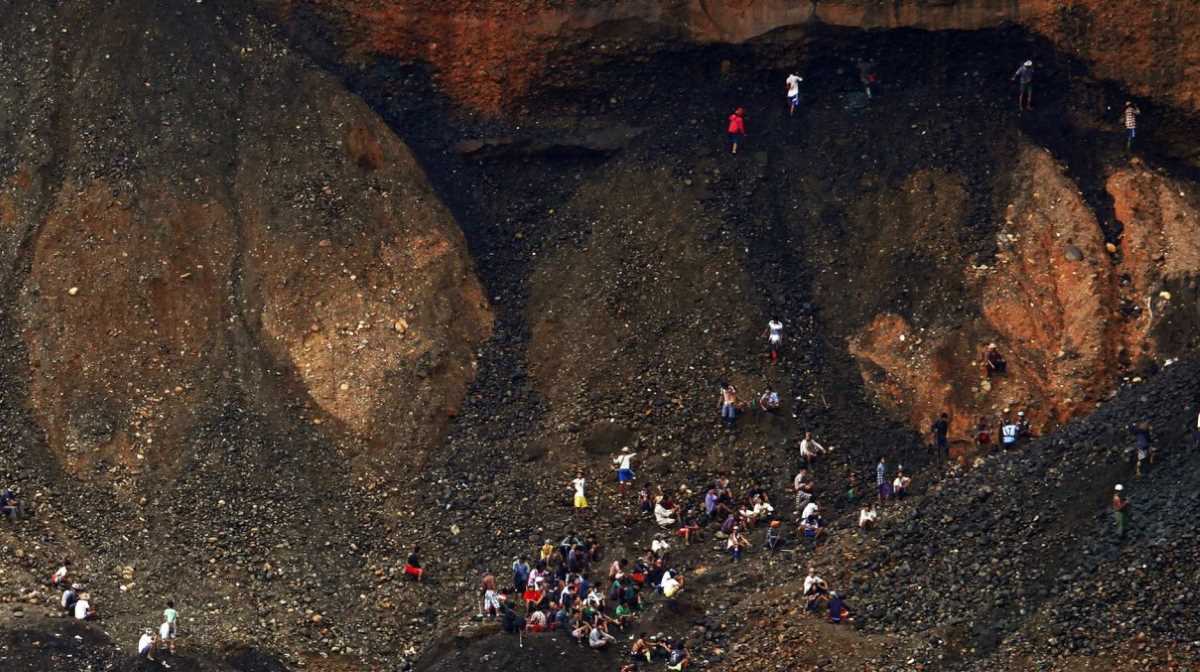 1 rescued, 4 missing in jade mine collapse in Myanmar's northernmost ...