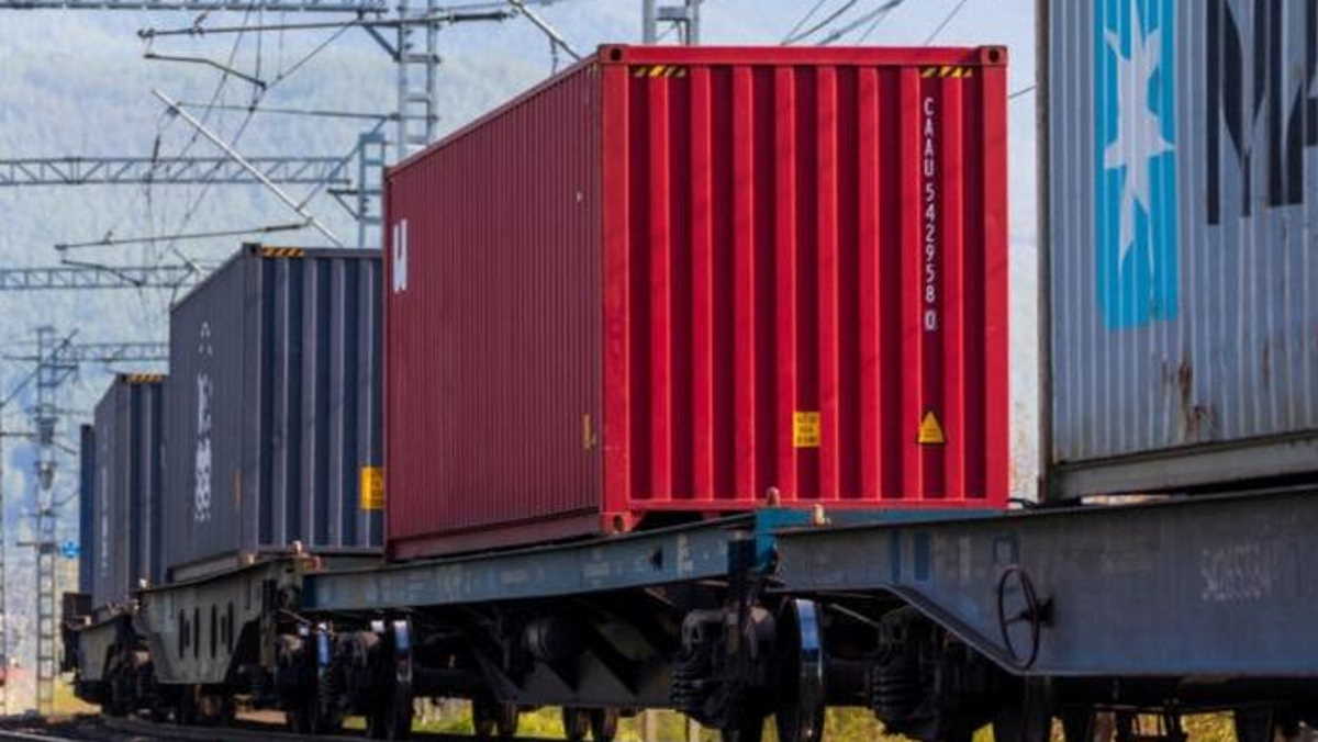 Russiaâ€™s first rail transit cargo to India reaches Iran | Business ...