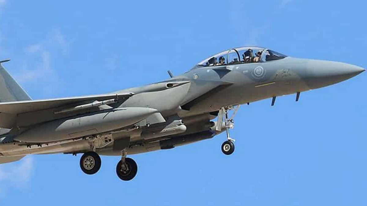 Saudi F-15SA fighter jet crashes during training | News | POST Online Media