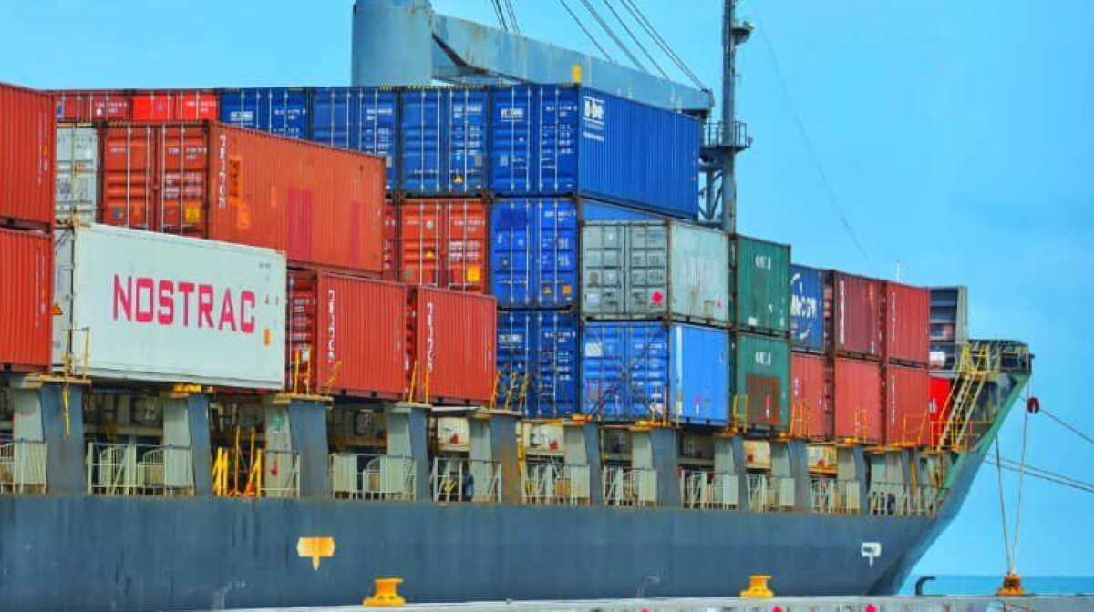 Cargo ship carrying Indian sugar to Afghanistan arrives in Chabahar ...