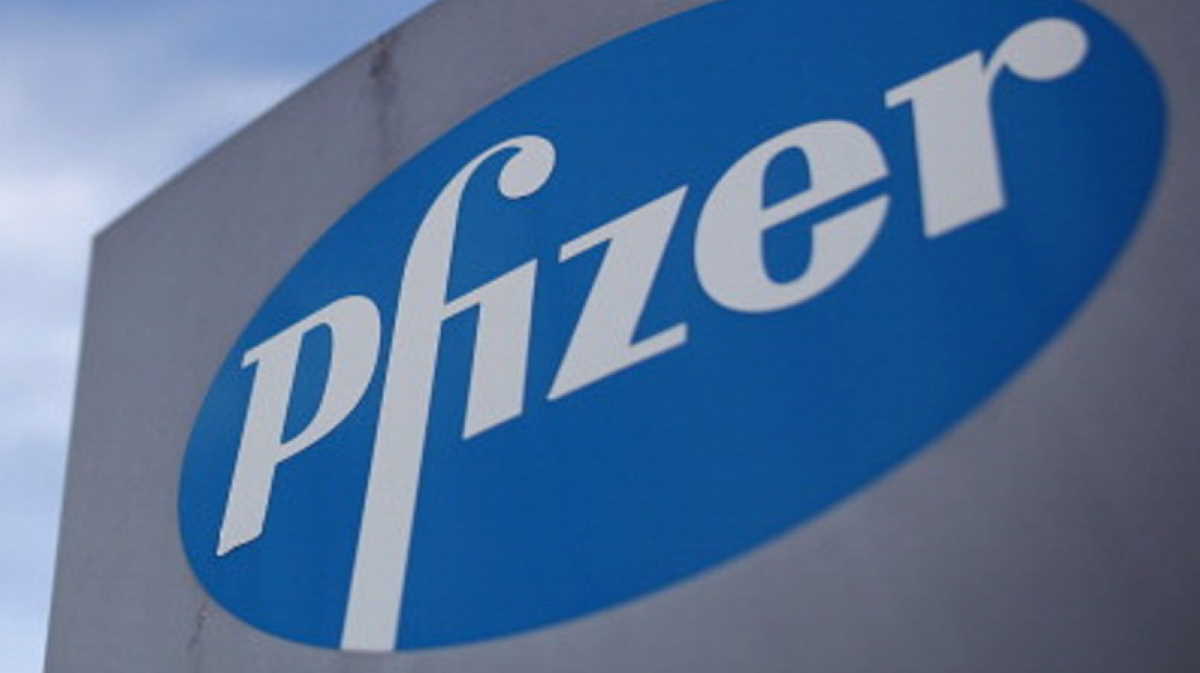 Pfizer and BioNTech share positive early data on mRNA vaccine candidate ...