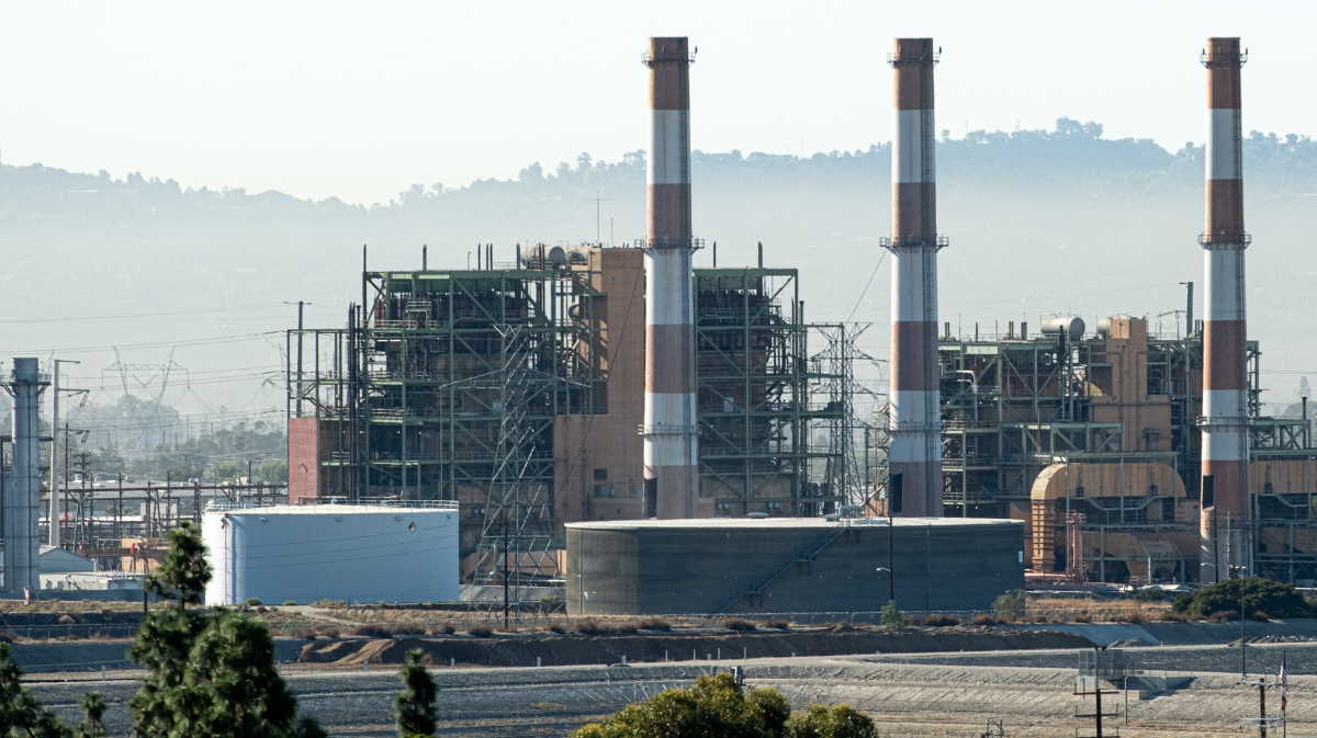 U.S. natural gas plant has been leaking large amounts of methane for ...