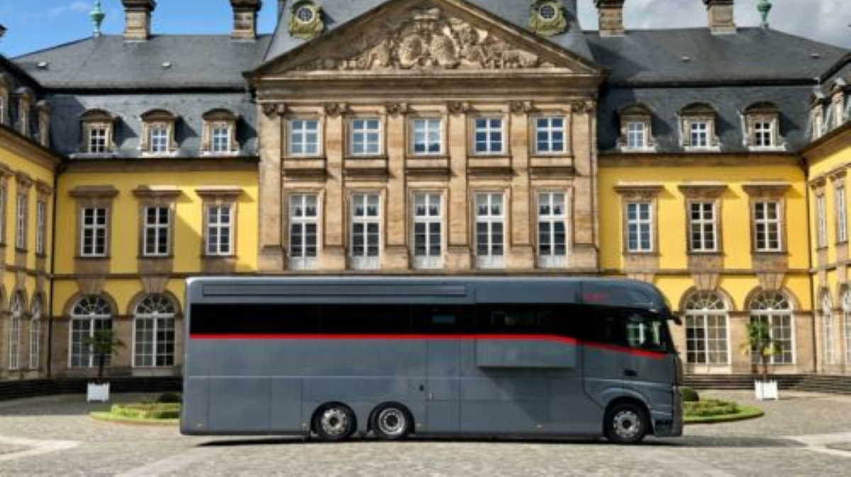 Dembell motorhome, a luxurious home on wheels. With a garage | Sea ...