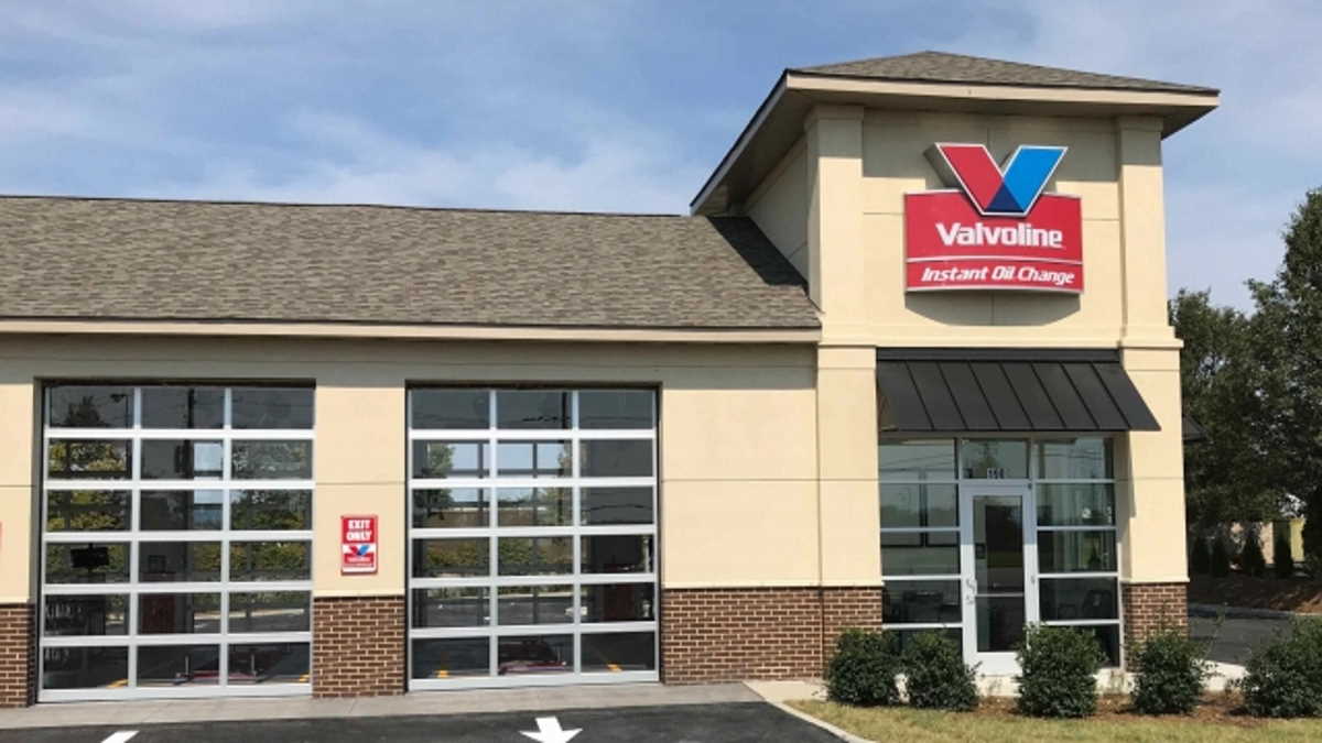 Valvoline to sell global products business to Aramco for $2.65 billion ...