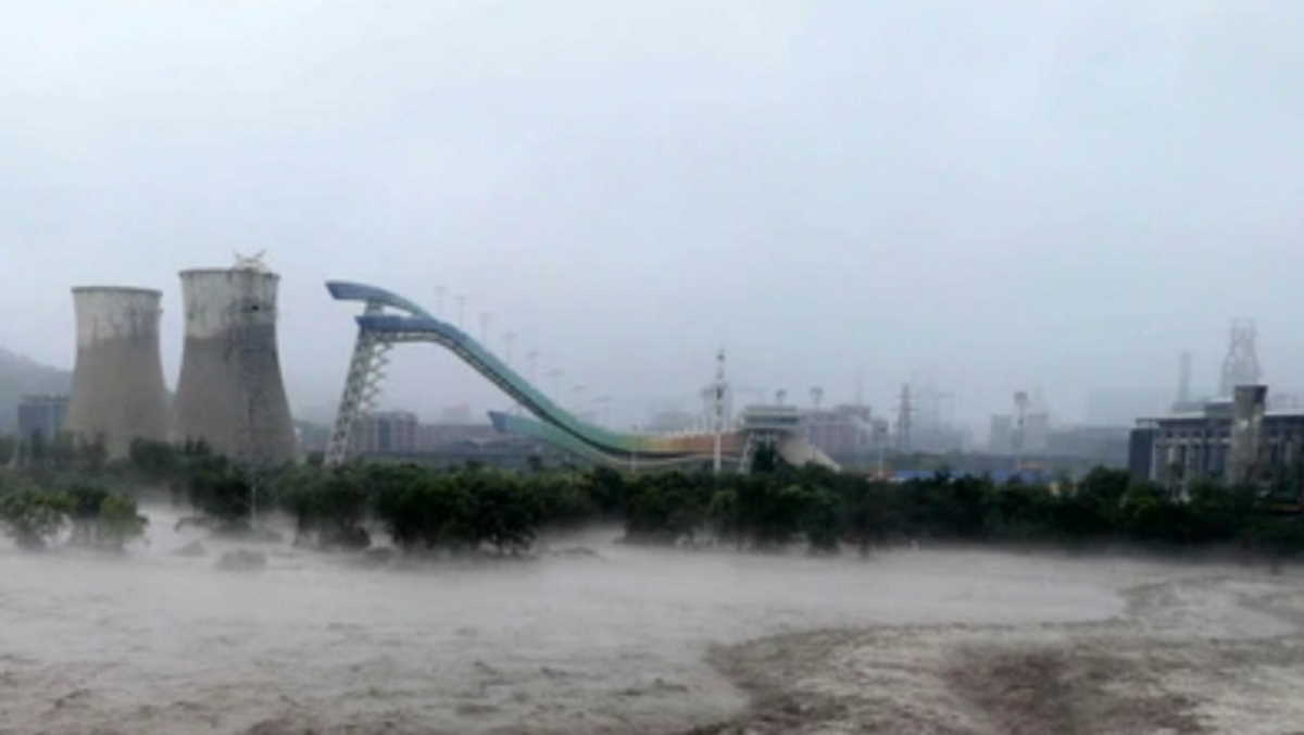 21 dead after Typhoon Doksuri hits Beijing | News | POST Online Media 21 dead after Typhoon Doksuri hits Beijing | News | POST Online Media