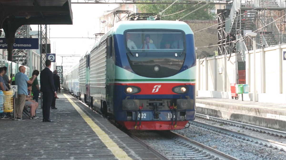 Italian FS Group launched luxury tourist train | Companies | POST ...