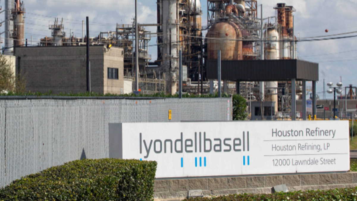 LyondellBasell Q2 income $715 million | Earnings | POST Online Media