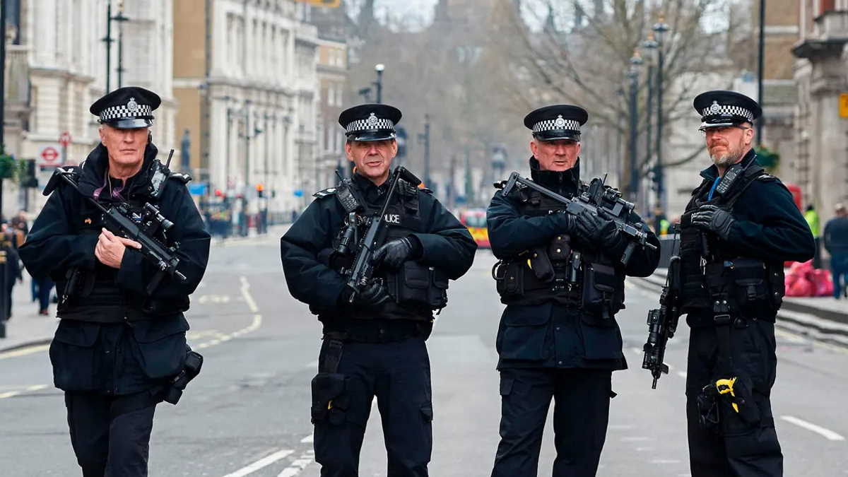 Massive security breach shakes London's Metropolitan Police | News ...