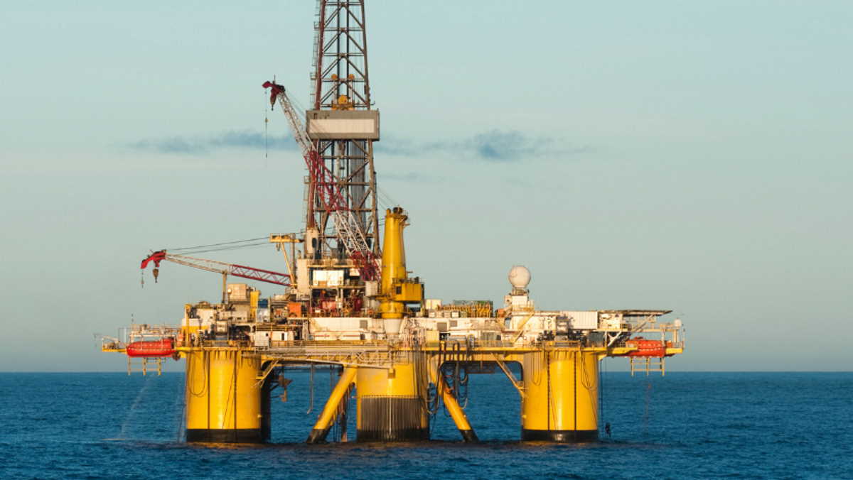 Oil rigs number rose by 4 | Business | POST Online Media