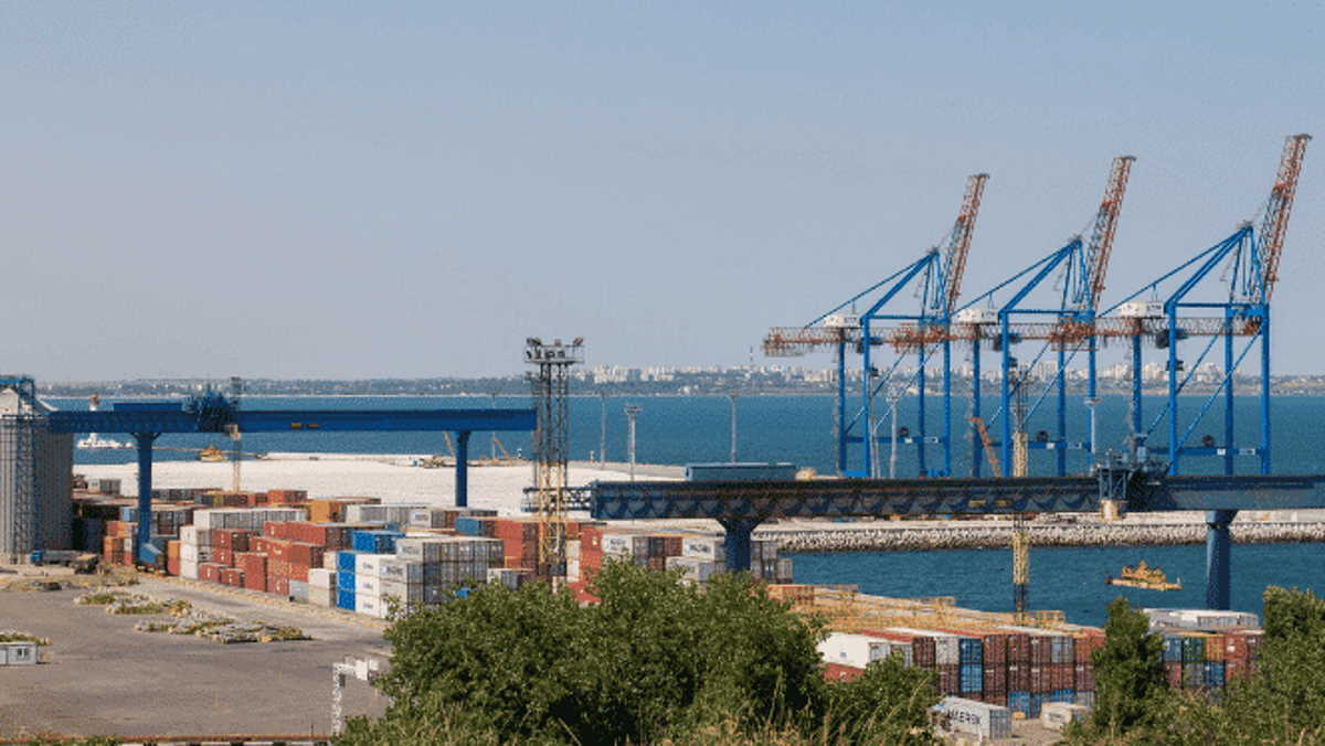 Two ships with food from Ukraine call at ports in Italy and Spain ...