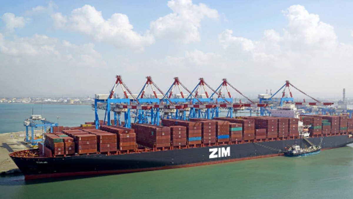 ZIM announces large $1 billion LNG bunkering agreement with Shell ...