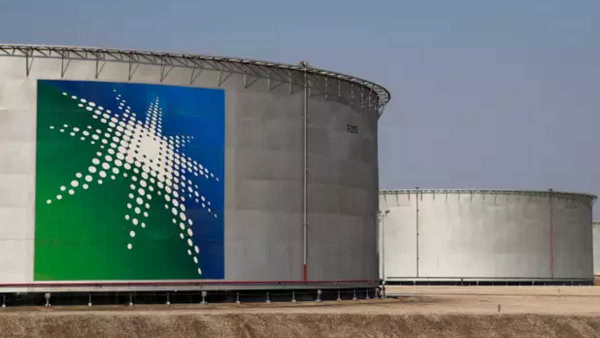 Aramco to enter LNG business by acquiring stake in MidOcean Energy ...