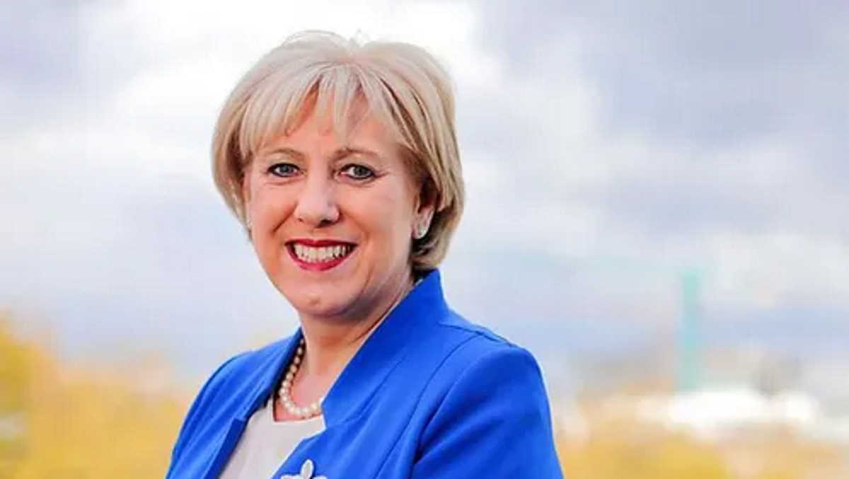 Ireland: Minister Humphreys launches Fuel Allowance Season | Politics ...