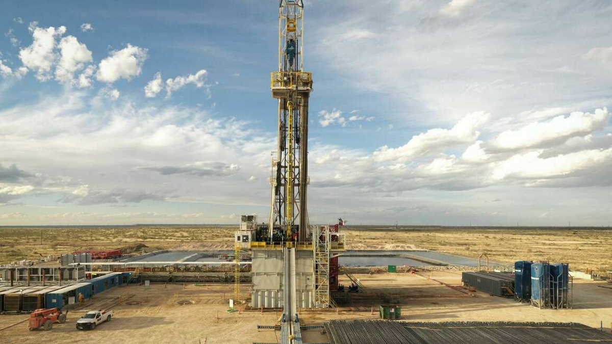 Baker Hughes reports U.S. rig count up 3 to 622 rigs | Business | POST ...