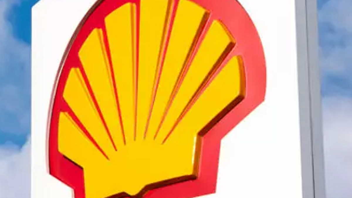 Shell signs 27 year natural gas deal with Qatar | Companies | POST ...