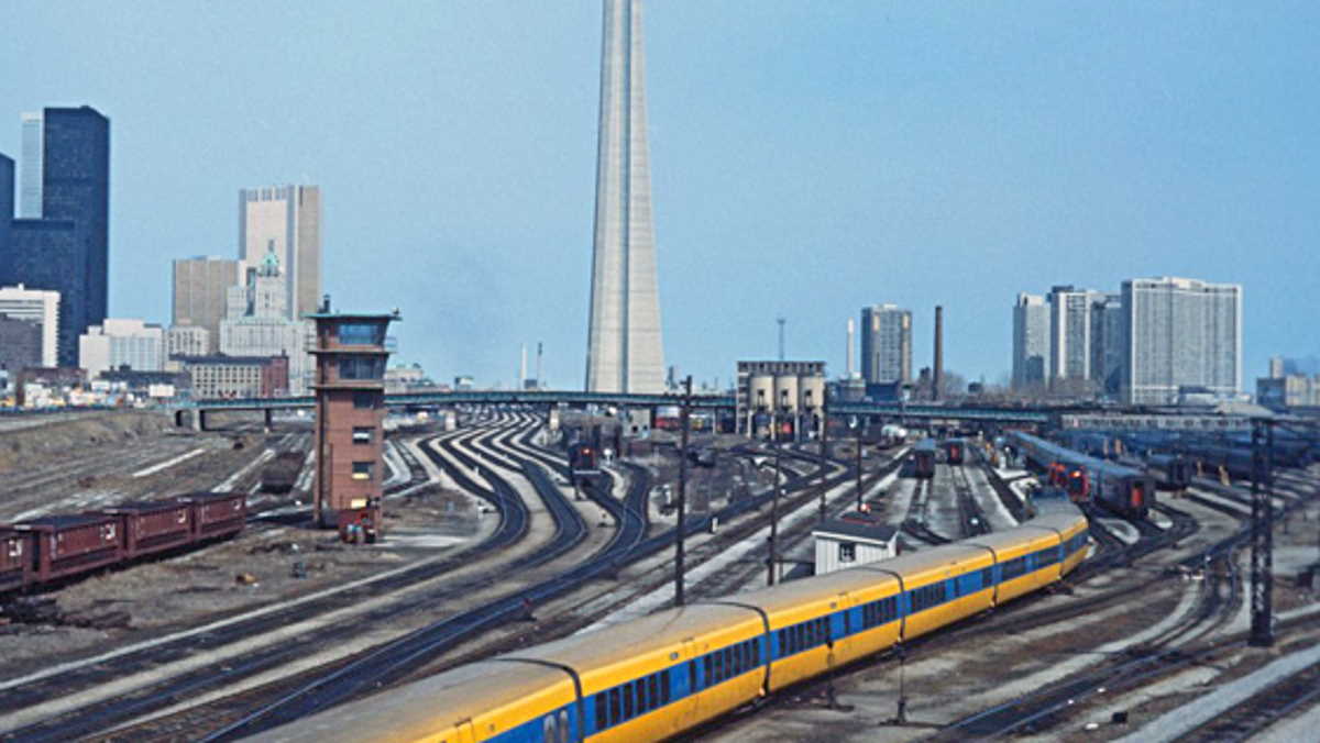 Network failure caused railway shutdown in Toronto | News | POST Online ...