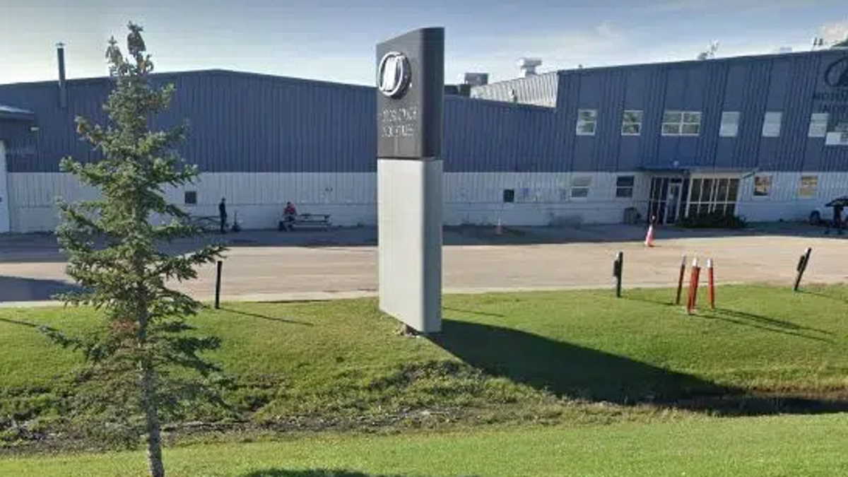 NFI Group bus assembly plant in North Dakota to stay open | Companies ...