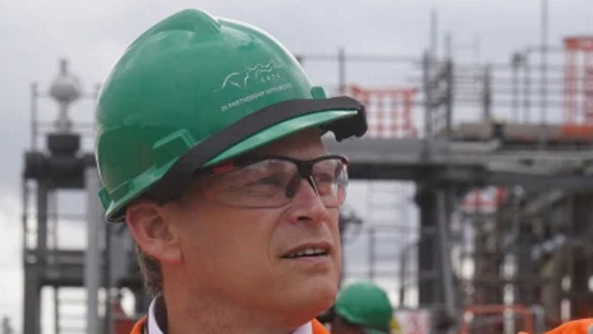 Huge boost for UK green industries with Â£960 million government ...