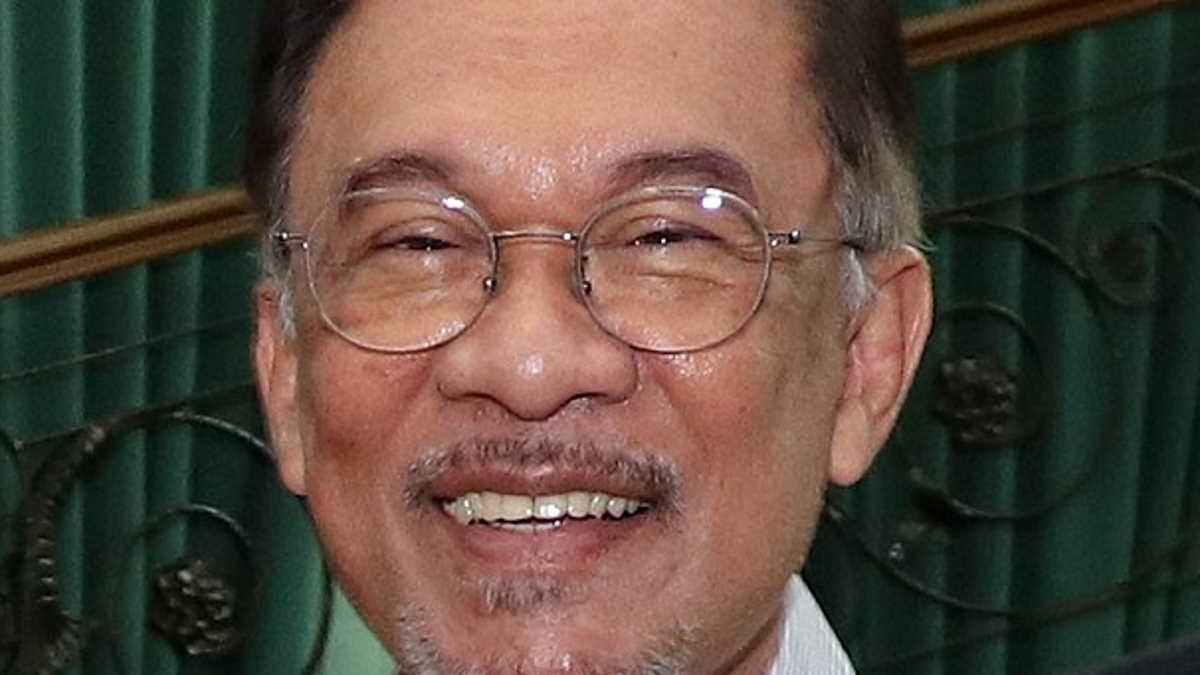 Malaysia's agency probes alleged misuse of $136 billion in government ...