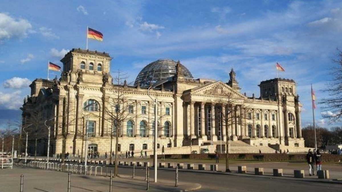 German coalition parties reach agreement on 2024 budget | Politics ...