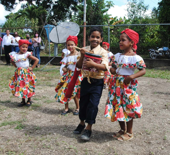 Education and combatting child labor in Venezuela | Valrhona Chocolate