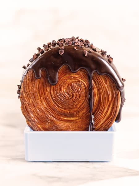 Calendario Cercle V x Scott Cioe | Chocolate Valrhona