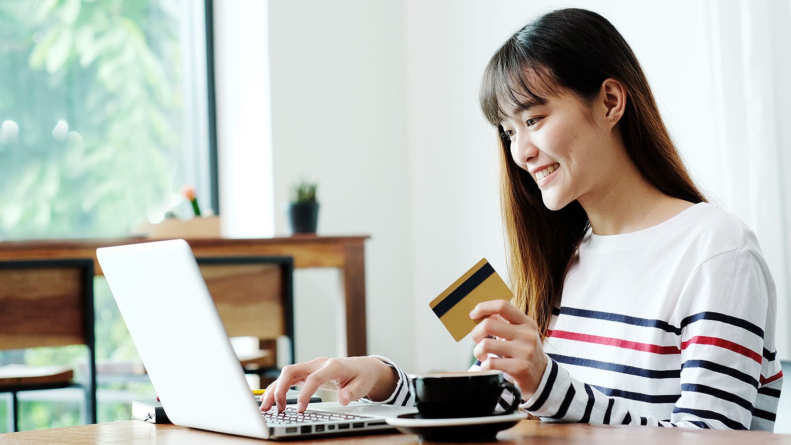 Tips & Tricks on Managing Finances as a University Student in Singapore ...