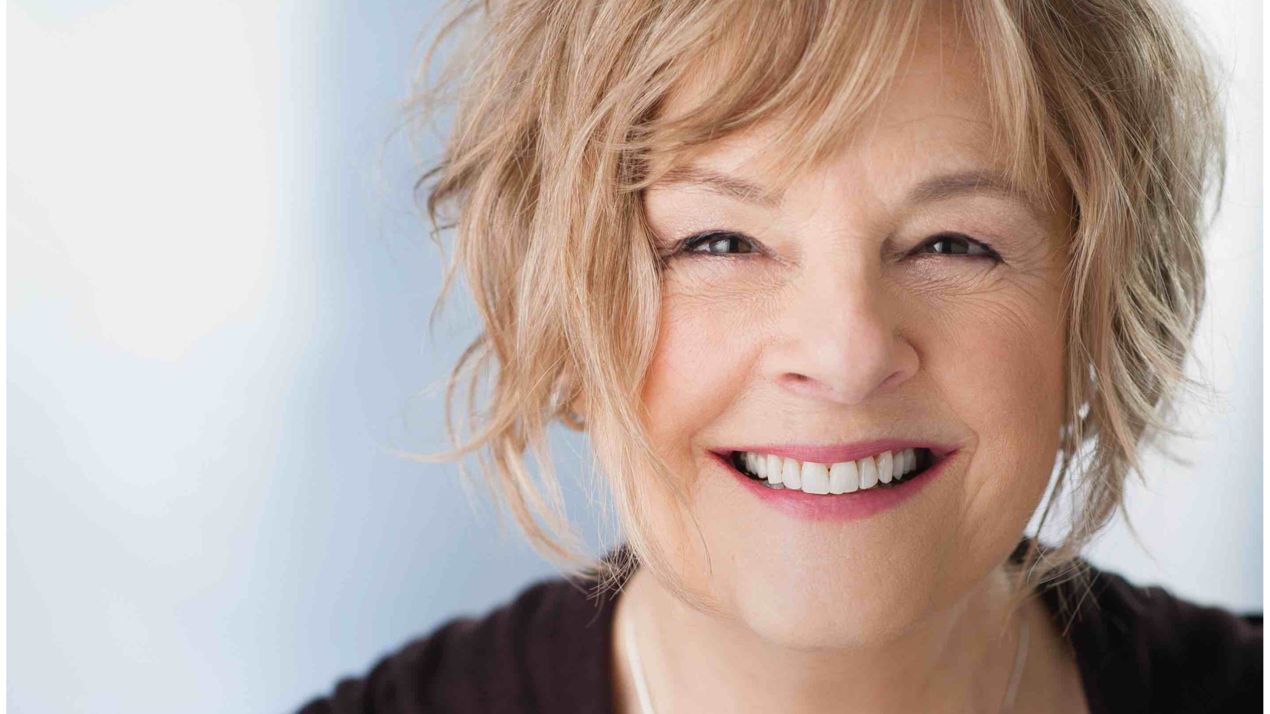 Shari Ulrich hosts My Sister's Voice - guests Maya Rae and Helen Austin ...