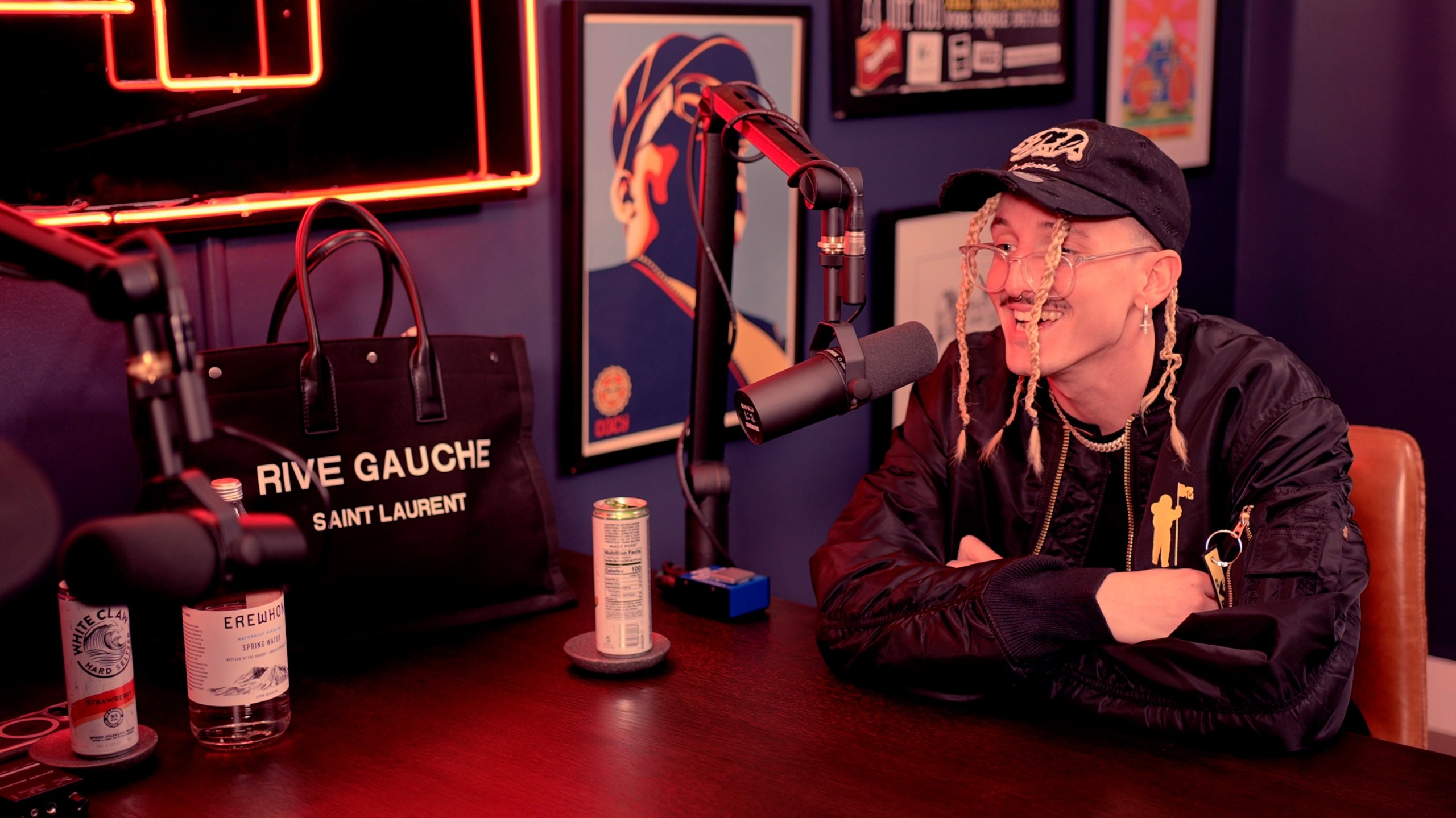 Mitchel Cave - Mitchel Cave of Chase Atlantic - VEEPS