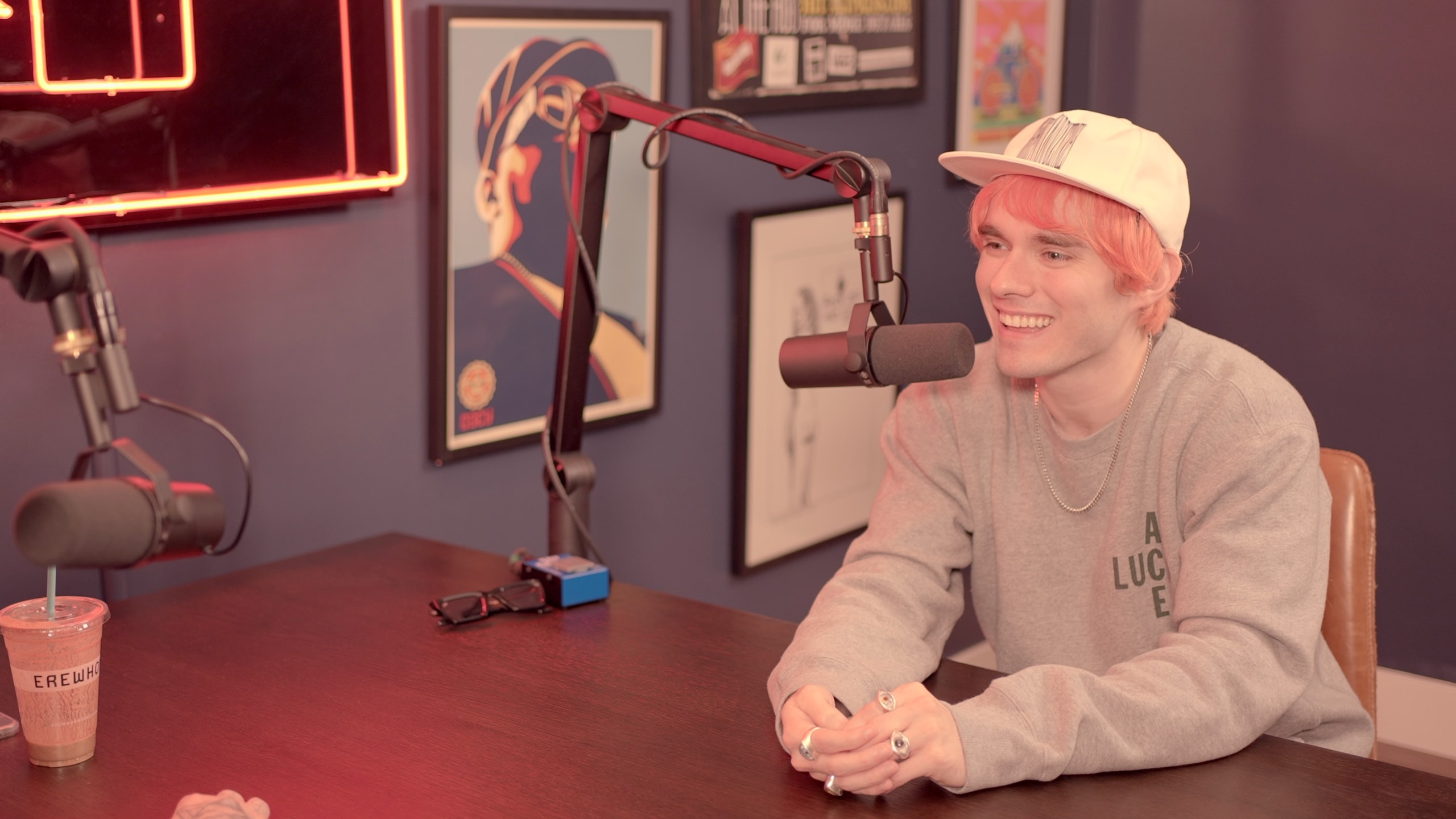 Awsten Knight - Awsten Knight of Waterparks - VEEPS