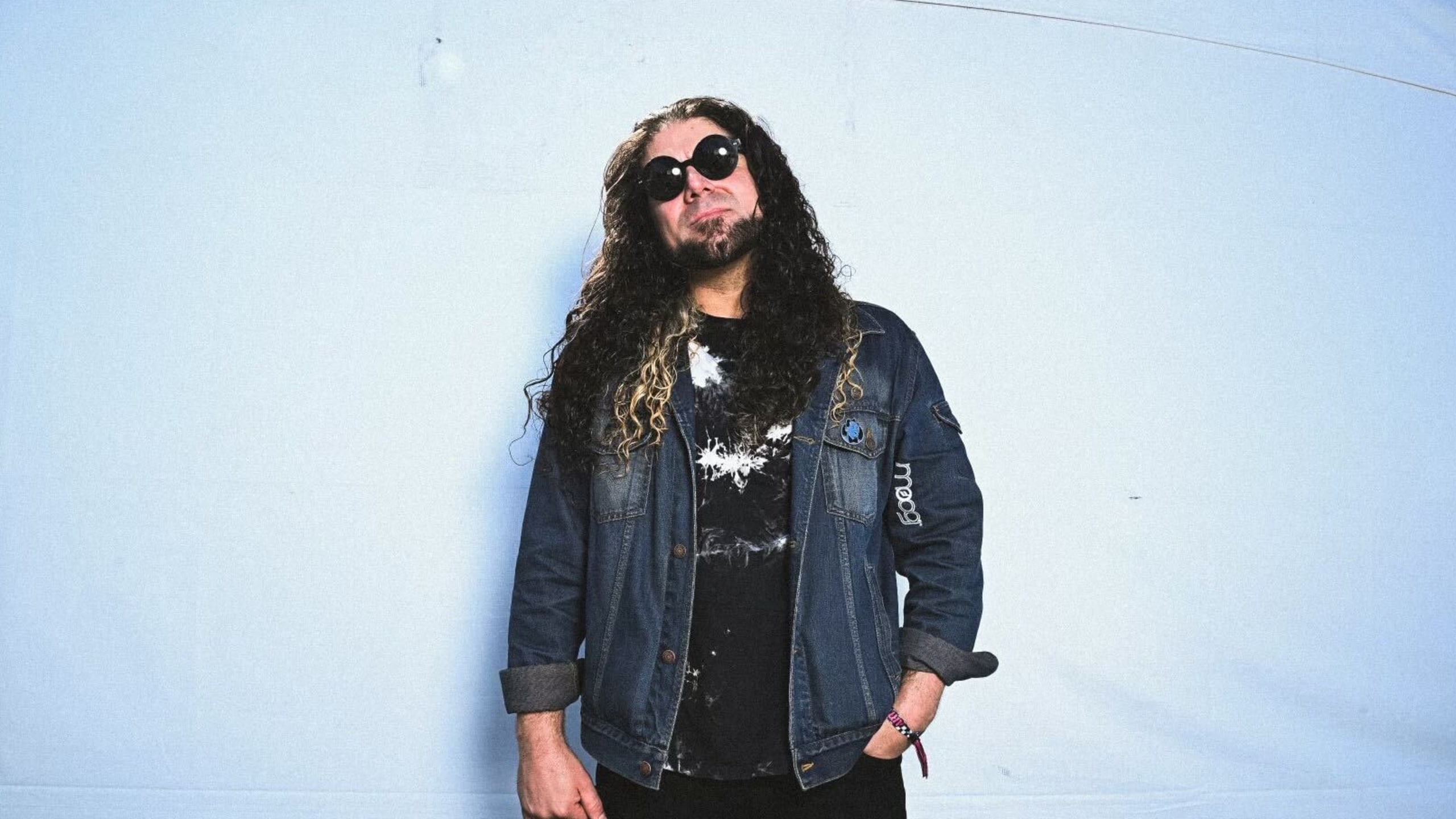 Coheed and Cambria - Backstage at WWWY '24 | Coheed and Cambria - VEEPS