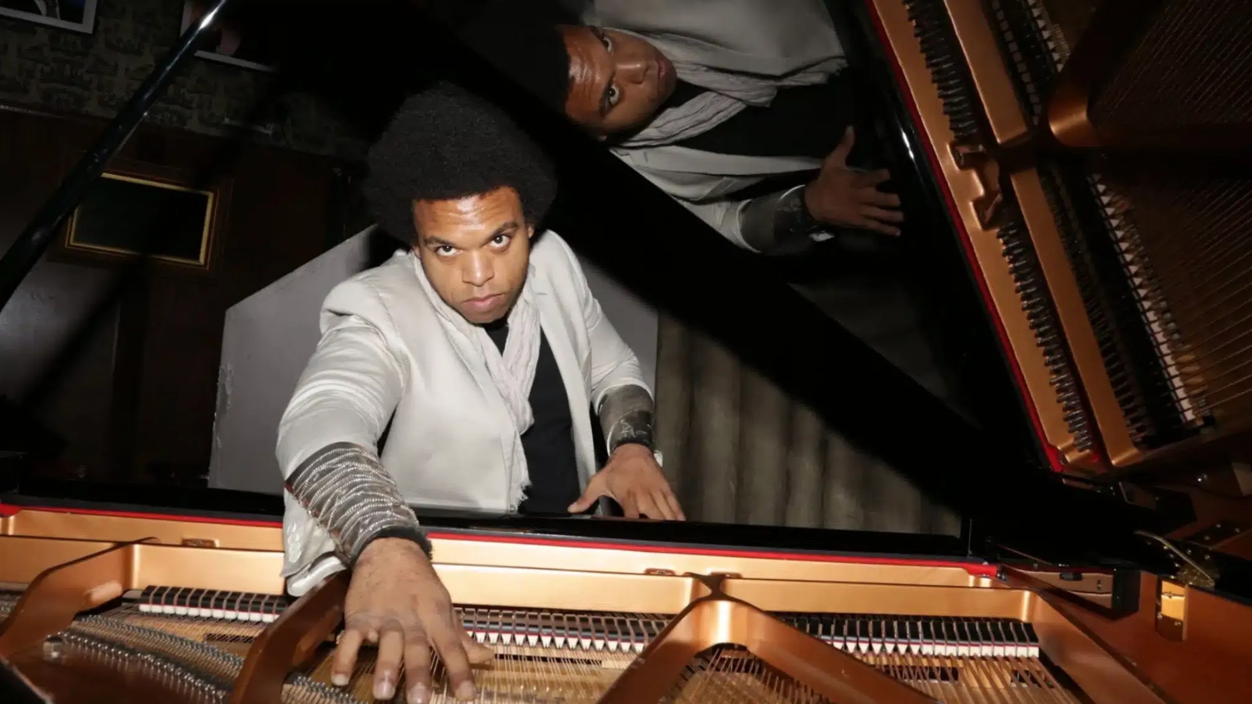 Elew Livestream Event from Jimmy's Jazz and Blues Club - VEEPS