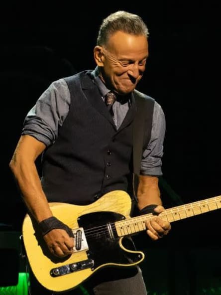 Browse Livestreams - VEEPS