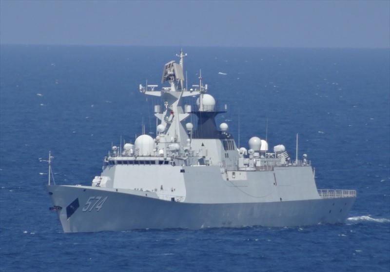 NATO WARSHIP 574 - Vesseljoin